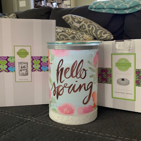 Scentsy | Other | Scentsy Warmer Hello Spring With Cement Base Narrow ...